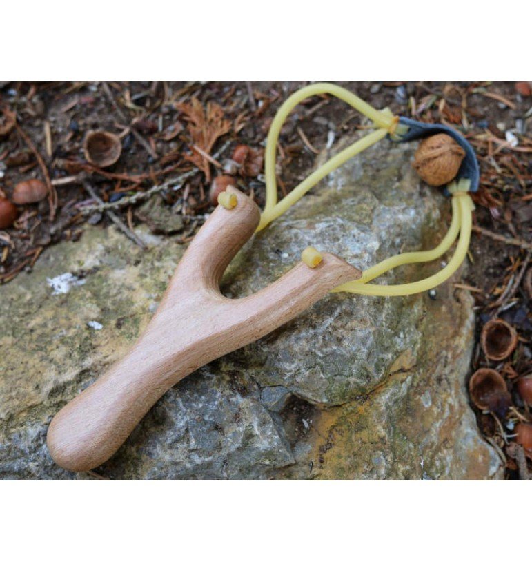 Lance-pierre ou fronde en bois de hêtre